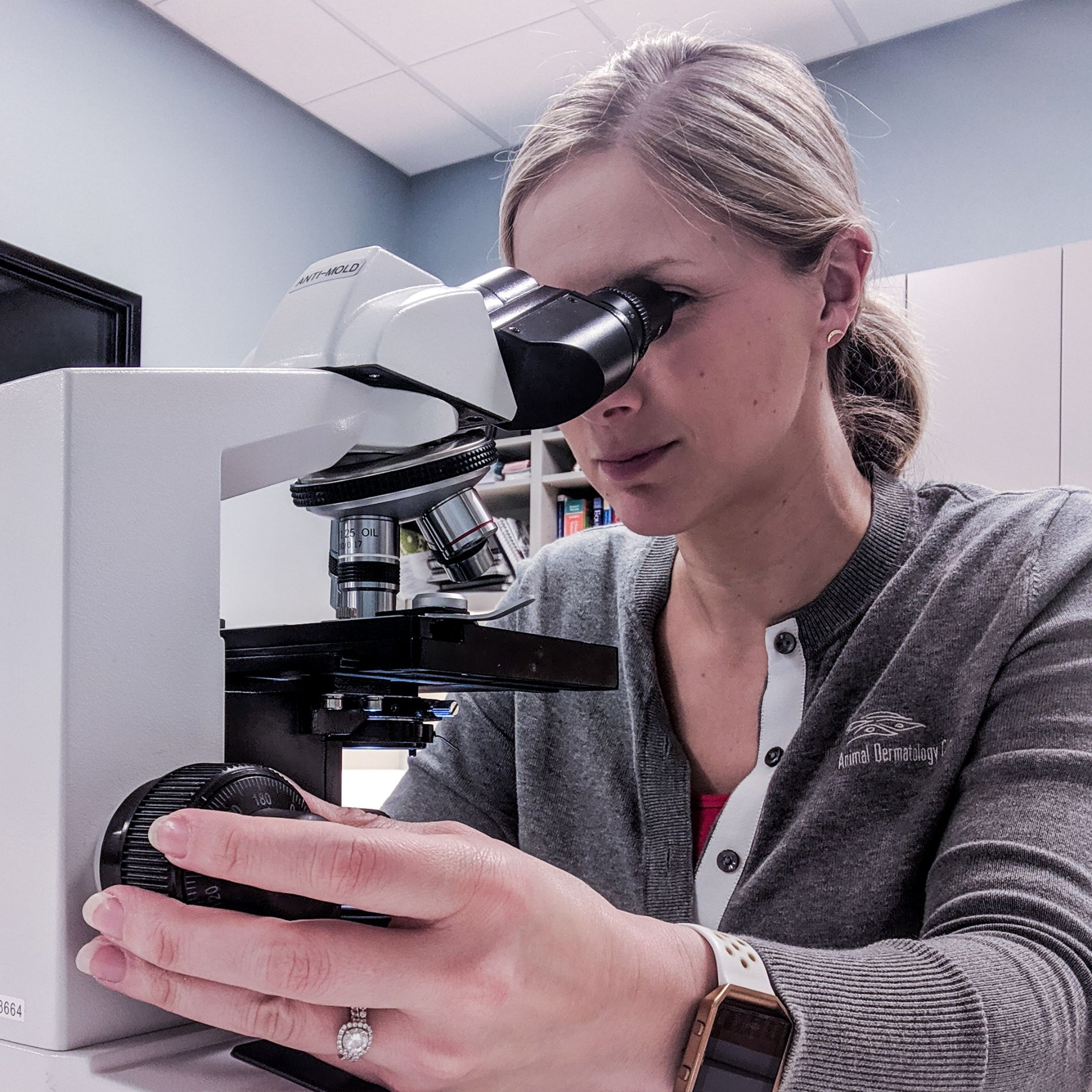 The Derm Vet Podcast - Dr. Ashley Bourgeois, DVM, Dip ACVD